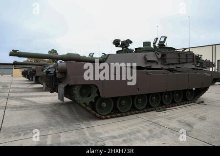 The "Hound Battalion," 3rd Battalion, 67th Armor Regiment, 2nd Armored ...