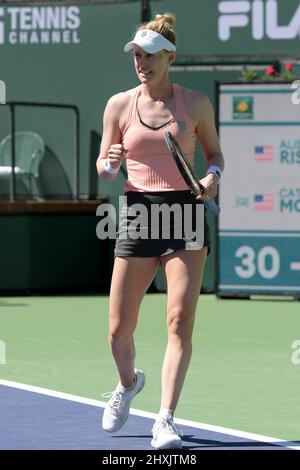 Allison Riske (USA) defeated Catherine McNally (USA) 6-0, 6-3, at the ...