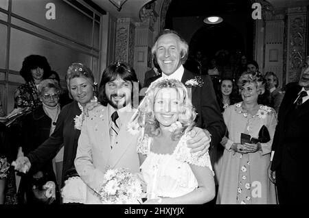Bruce Forsyth attends the wedding of his daughter Debbie to David ...