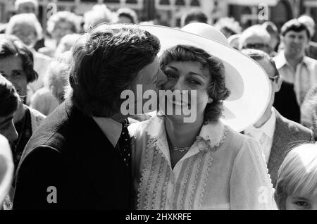 Michael Aspel TV Presenter July 1998 With his wife at the Dorchester ...