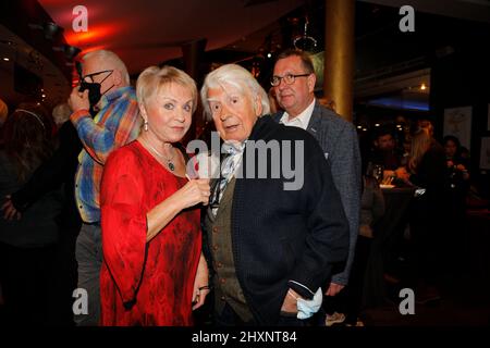 Heidi Weigelt und Heinz Behrens bei der Premiere: ALLES BESTE! 25 Jahre ...