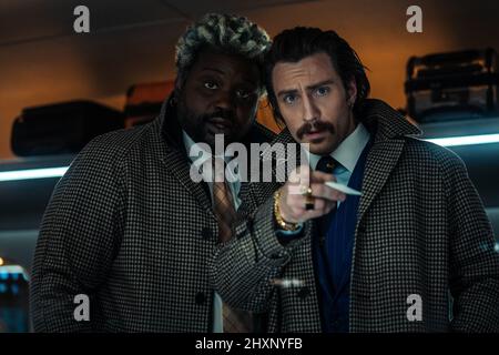 BULLET TRAIN (2022) BRIAN TYREE HENRY AARON TAYLOR-JOHNSON DAVID LEITCH ...