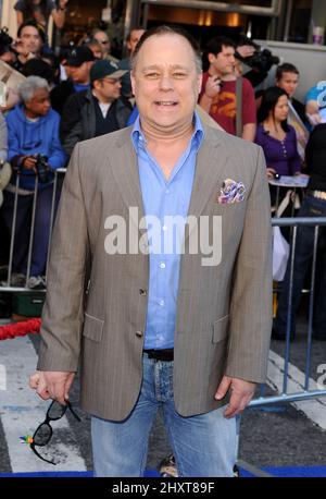 Kelly Asbury at the 'Gnomeo and Juliet' World Premiere, held at the El ...