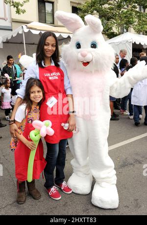 Zoe Saldana and her niece Kayla Cleary at the LA Mission Easter for the ...