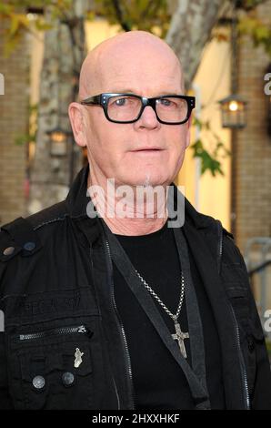 Katy Perry's father Keith Hudson poses for pictures with fans at the ...