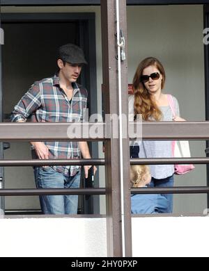 Amy Adams, her husband and daughter head to Ballet Class Stock Photo ...