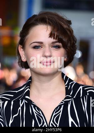 Joey King arrives at the world premiere of " Despicable Me," on Sunday ...