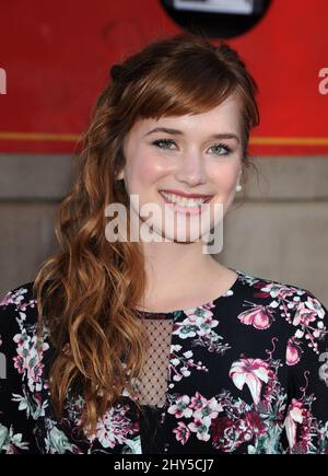 Elizabeth Lail arriving for ABC's Once Upon A Time Season 4 premiere ...