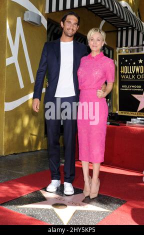 Kaley Cuoco and Ryan Sweeting attends the 2014 Entertainment Weekly Pre ...