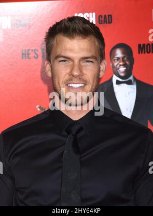 Alan Ritchson attending the premiere of 'The Wedding Ringer' Stock ...