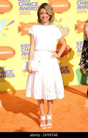 Sarah Hyland arrives at Nickelodeon's 28th annual Kids' Choice Awards ...