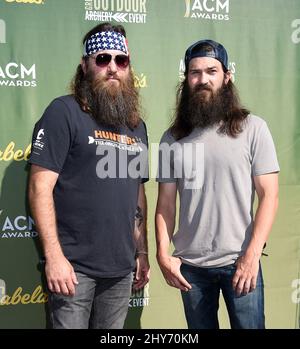 Willie Robertson and Jep Robertson attending ACM & Cabela's Great ...