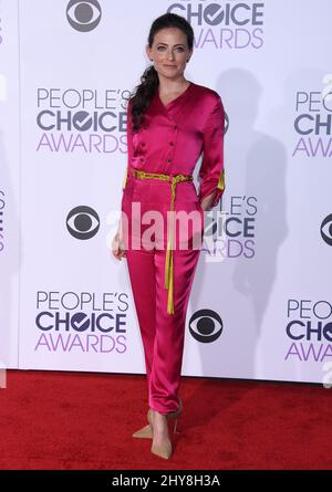 Lara Pulver arrives at the People's Choice Awards at the Microsoft ...