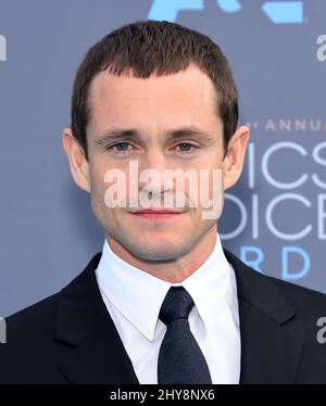 Hugh Dancy arrives at the 21st annual Critics' Choice Awards at the ...