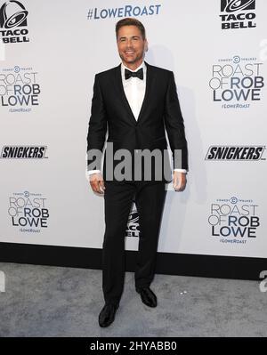 Rob Lowe arriving for the "Comedy Central Roast Of Rob Lowe" held at ...