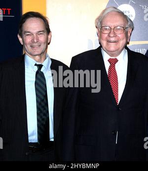 Peter Kunhardt attending the 'Becoming Warren Buffett' World Premiere ...