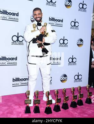 Drake attending the Billboard Music Awards in Las Vegas Stock Photo - Alamy