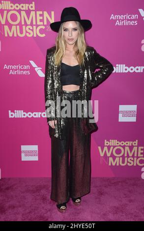 ZZ Ward attending the Billboard Women in Music 2017 event at the Ray ...