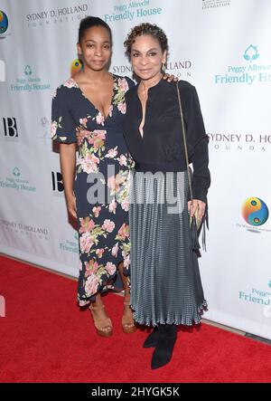 Jasmine Guy arriving to the Peggy Albrecht Friendly House 29th Annual ...