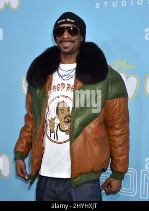 Snoop Dogg attending the premiere of The Beach Bum in Los Angeles ...