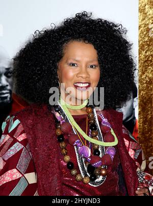 Sherri Brewer attending the premiere of Shaft in New York Stock Photo ...