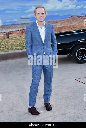Scott Shepherd arrives at Netflix's EL CAMINO: A BREAKING BAD MOVIE ...