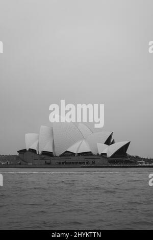 A vertical grayscale shot of the Sydney Opera House Stock Photo - Alamy