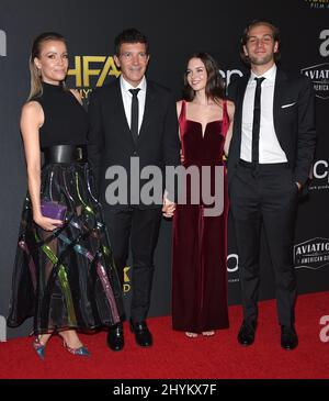 Nicole Kimpel, Antonio Banderas and Stella Banderas walking on the red ...