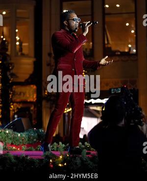 Leslie Odom Jr. onstage at the 2019 Christmas At The Grove: A Festive ...