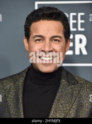 Jon Huertas arrives at the 25th annual Screen Actors Guild Awards at ...