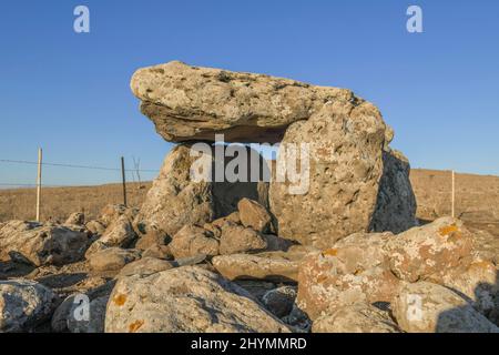 Stone Age Tomb at Gamla, Golan, Israel Stock Photo - Alamy
