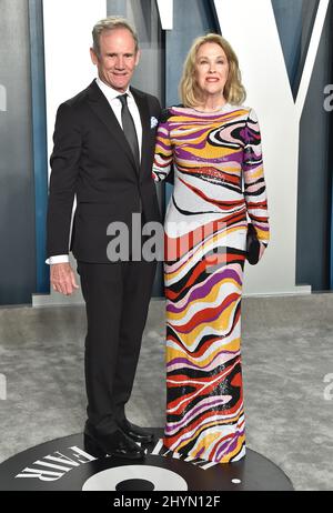 Catherine O'Hara attends the Vanity Fair Oscar Party at Sunset Tower in ...