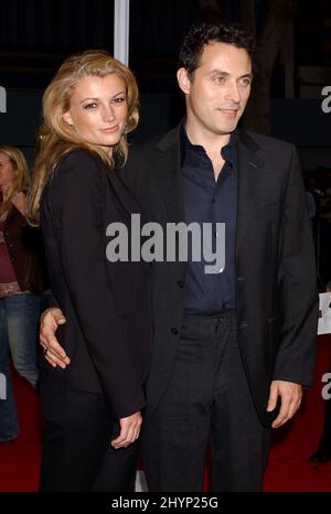 RUFUS SEWELL & AMY THE LEGEND OF ZORRO PREMIER 16 October 2005 Stock Photo - Alamy