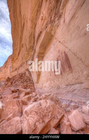 The Holy Ghost Panel in the Great Gallery, an ancient rock art panel in ...