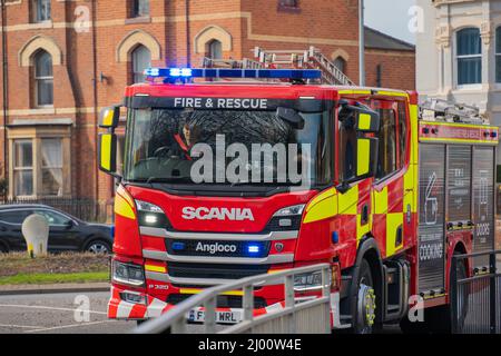 Lincolnshire Fire engine, Fire/Rescue, Scania, Fire Truck, Angloco ...