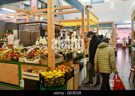Market building (mercato), Imperia, liguria, Italy Stock Photo - Alamy