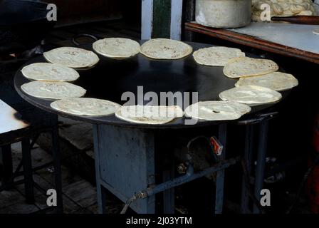 Mumbai, Maharashtra, India, Indian bakery in the street, Editorial only ...