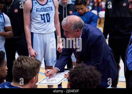 Augusta, USA. 15th Mar, 2022. Daren Lucas-White and the Augusta Jaguars ...