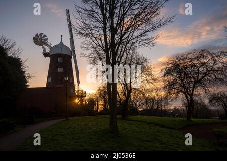 Sunrise at Green's Windmill and Science Centre, Sneinton Nottingham ...
