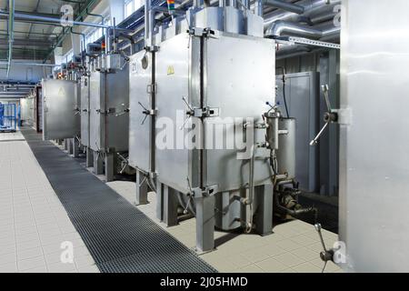 drying chamber for yarn the factory production of clothing Stock Photo ...