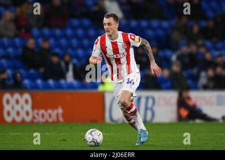 Ben Wilmot #16 of Stoke City arrives at the MKM Stadium, Hull before ...