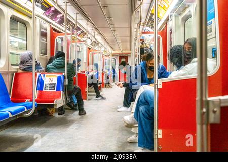 inside ttc subway train old red seat Stock Photo - Alamy