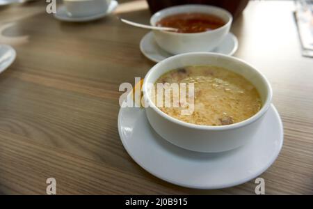 Famous Turkish soup Kelle Paca Stock Photo - Alamy