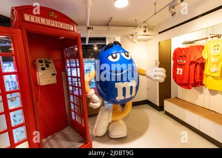 Inside M&M'S Chocolate Candy store in Times Square, Manhattan New York ...