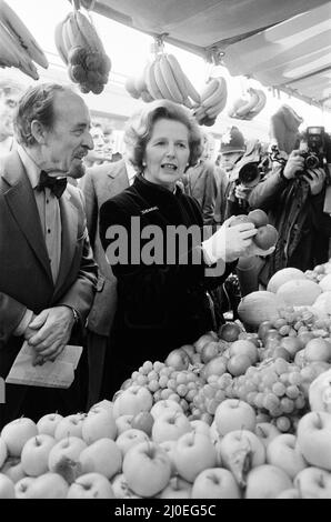 Margaret Thatcher with Horace Cutler Stock Photo - Alamy