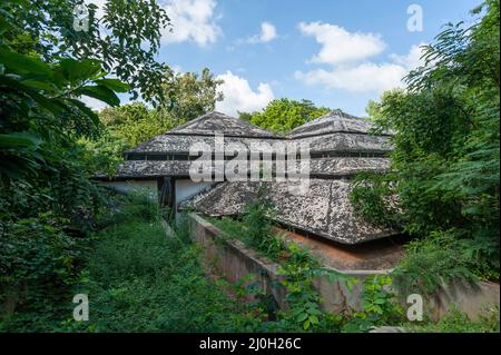Auroville, India - November 2020: The building of "No school", designed ...