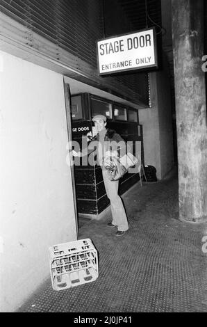 Kenn Wells, dancer who plays the character Skimbleshanks in West End ...