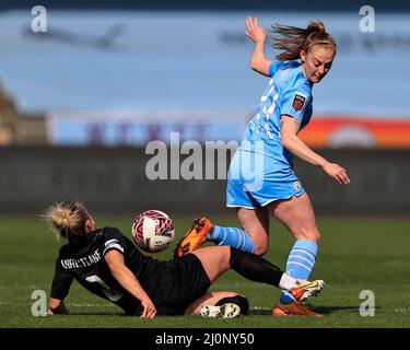 Izzy Christiansen, Manchester City Stock Photo - Alamy