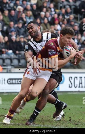 Innes Senior #25 of Huddersfield Giants looks to go past Mikey Lewis ...