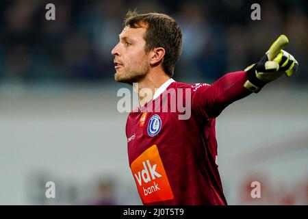 GENT, BELGIUM - MARCH 20: goalkeeper Davy Roef of KAA Gent during the ...